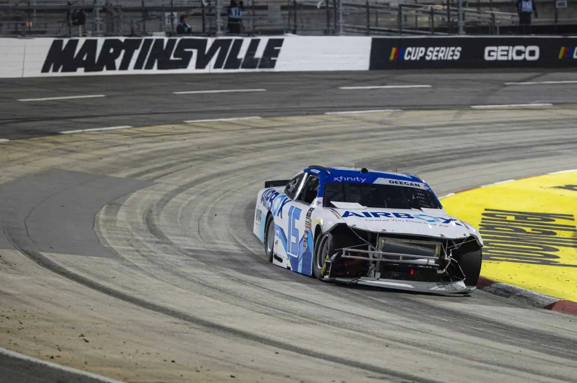 Hailie Deegan and AM Racing Fight for Top-20 Finish at Martinsville ...